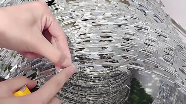 What Is Razor Wire? A Complete Guide To High-Security Perimeter Fencing ...